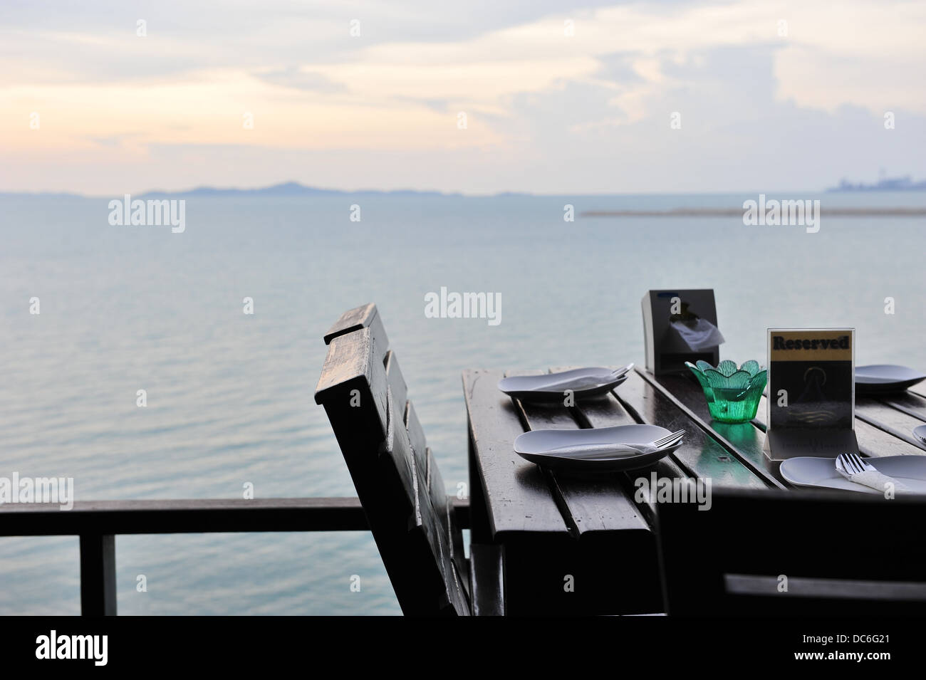 Gourmet dinner table hi-res stock photography and images - Alamy