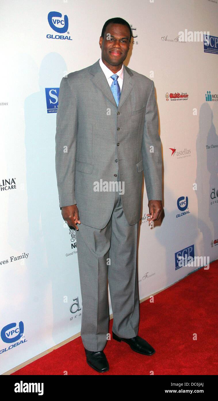 Los Angeles, California, USA. 9th Aug, 2013. David Robinson attends ...