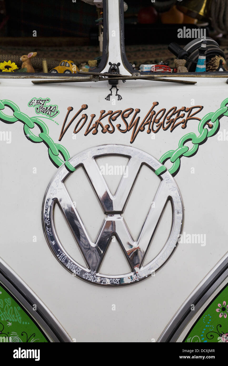 Vw bus badges hi-res stock photography and images - Alamy