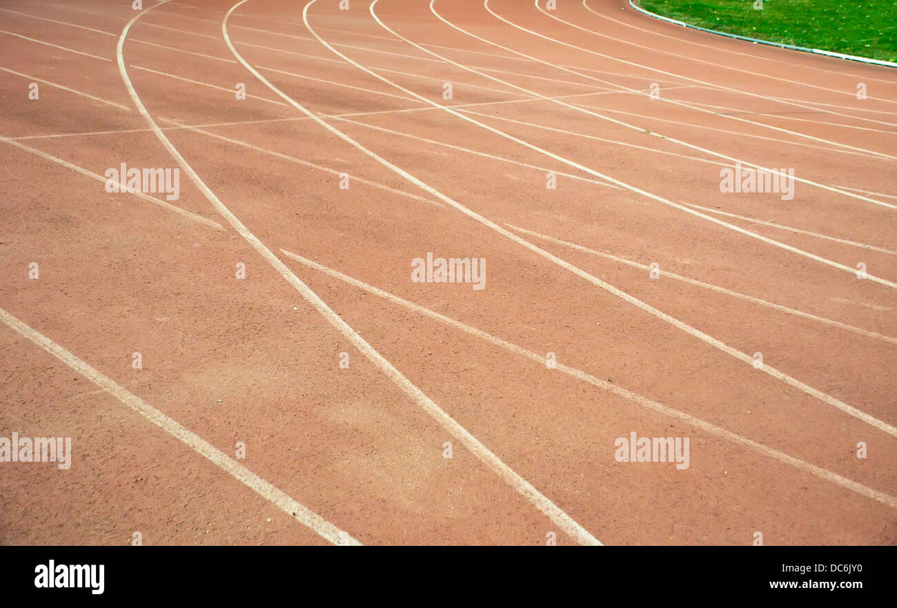 Track and field finish line hi-res stock photography and images - Alamy