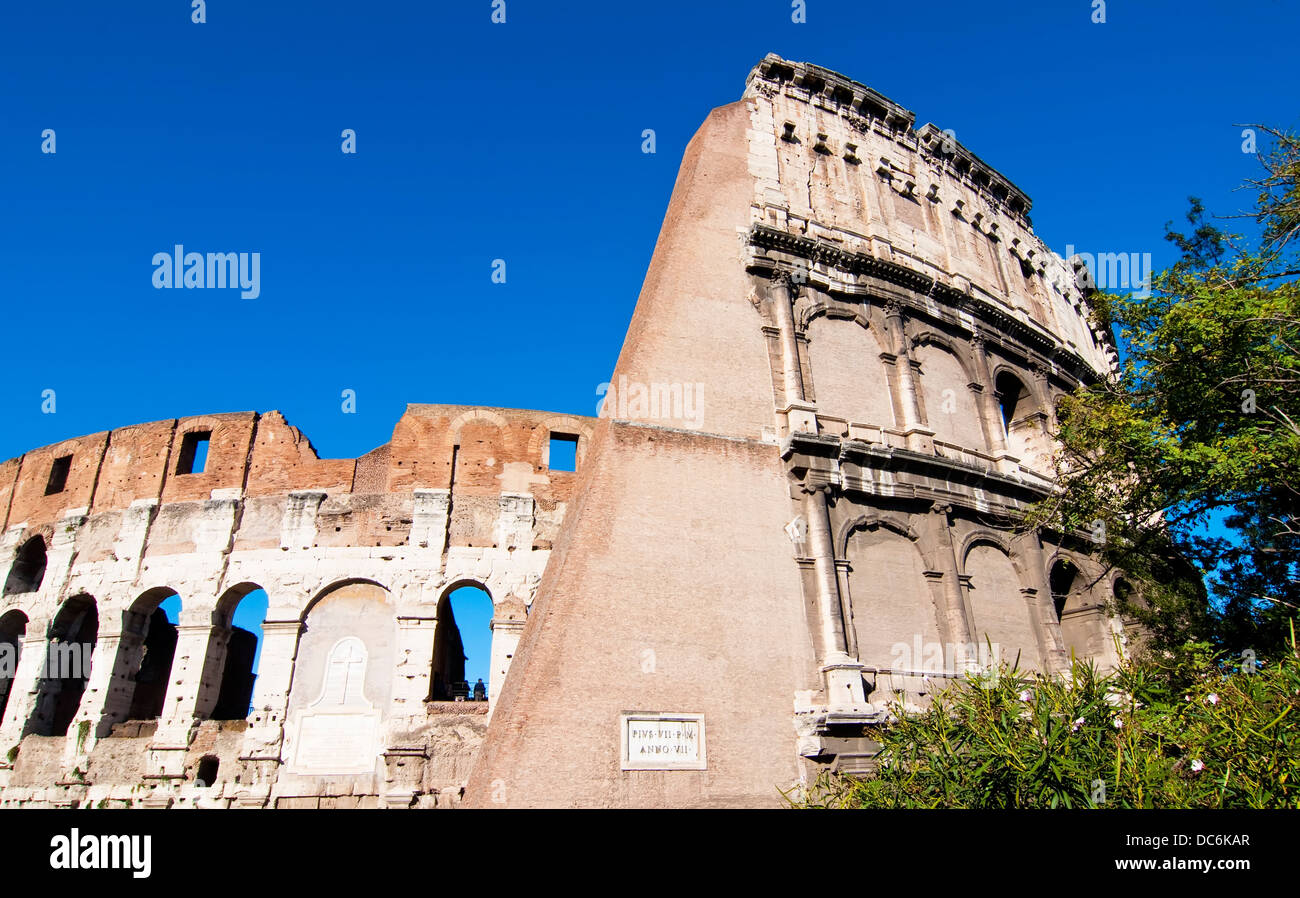 Colosseum inscription hi-res stock photography and images - Alamy