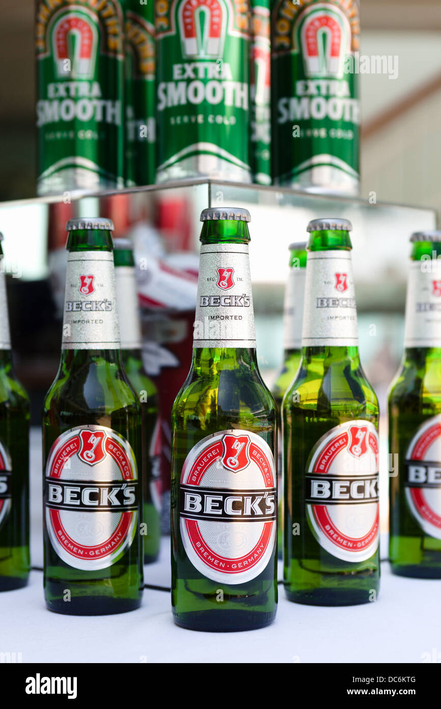 Bottles and cans of Alcohol Stock Photo - Alamy