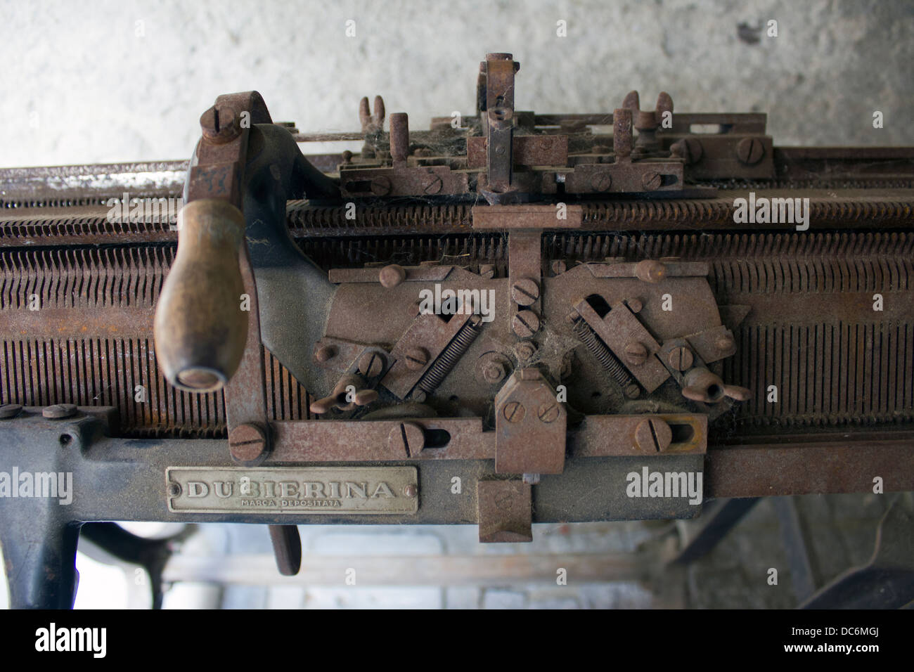 Rusted machine hi-res stock photography and images - Alamy