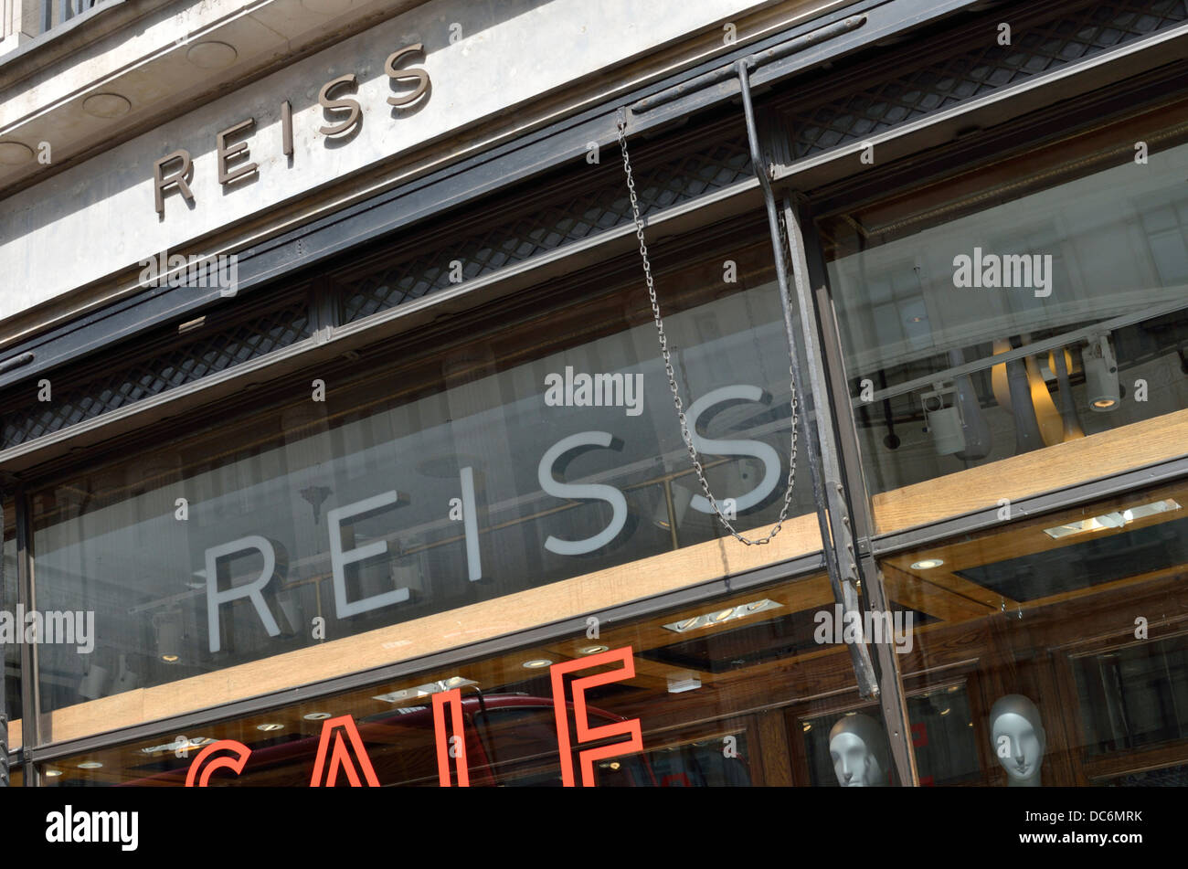 Reiss fashion store shop hi-res stock photography and images - Alamy