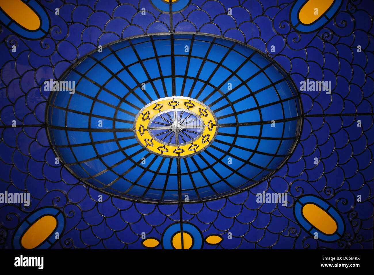 Ceiling light detail hi-res stock photography and images - Alamy