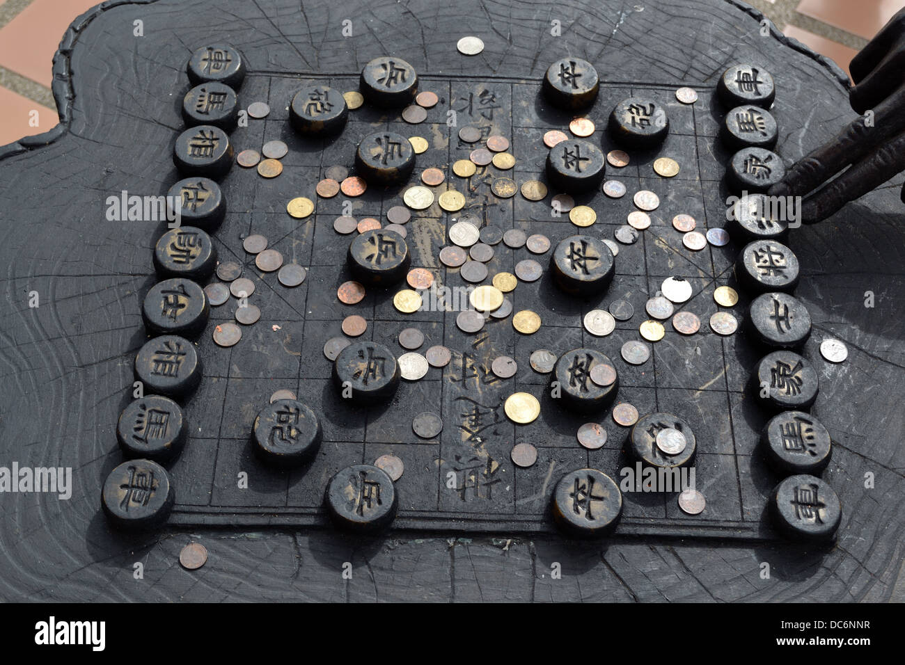 Chinese Draughs board game at Viharnra Sien – Anek Kusala sala. Chinese ...