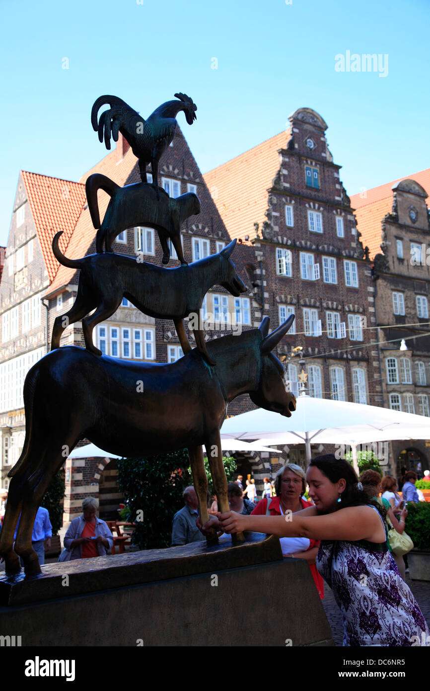 Famous 4 Bremen Town Musicians, Hanseatic Town of Bremen, Germany Stock ...