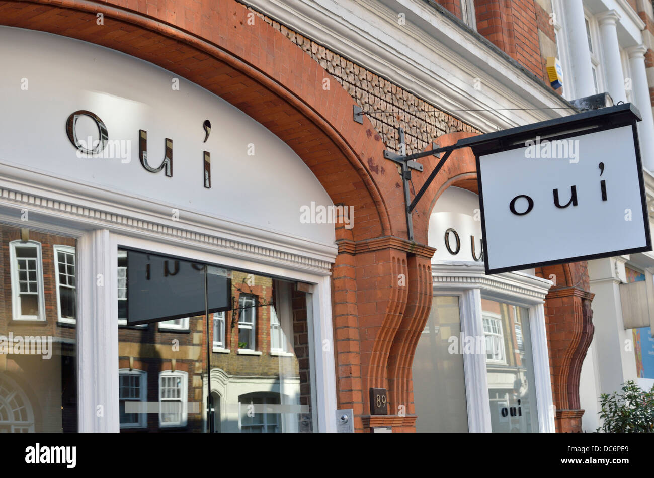 Oui hi-res stock photography and images - Alamy