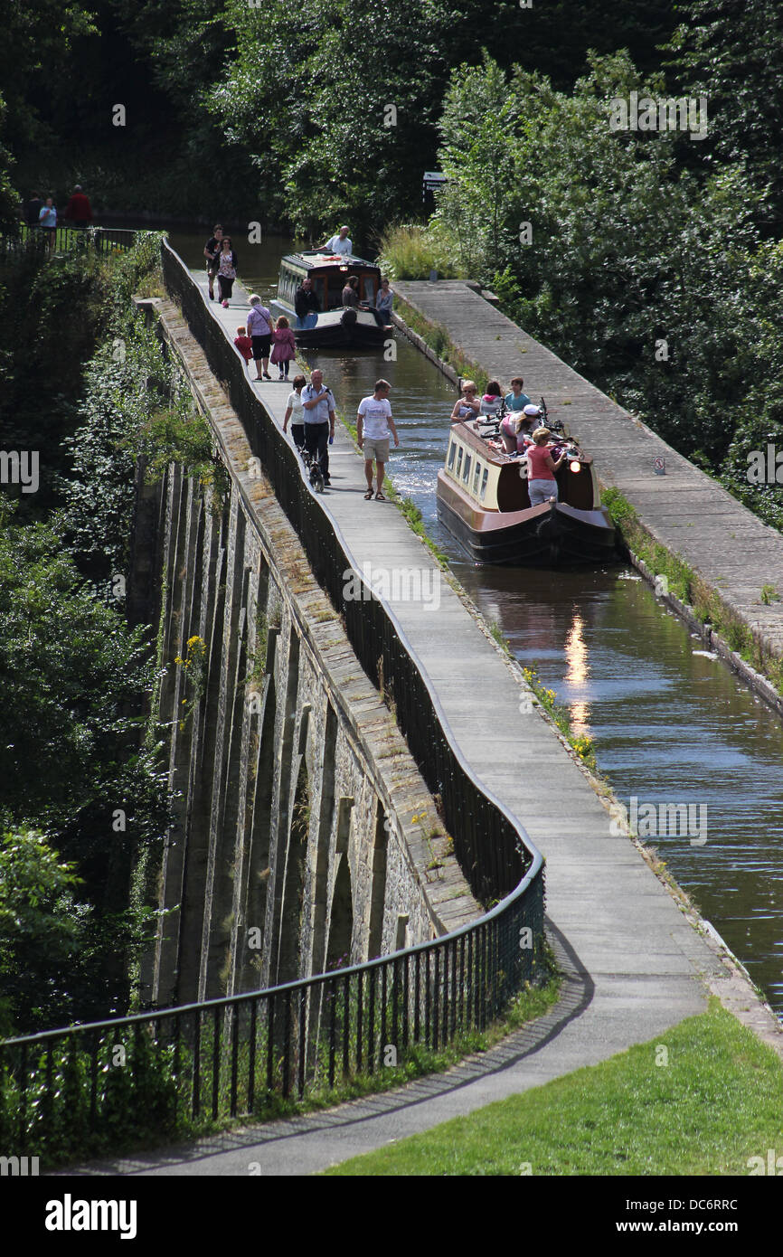 Chirk aqueduct hi-res stock photography and images - Alamy