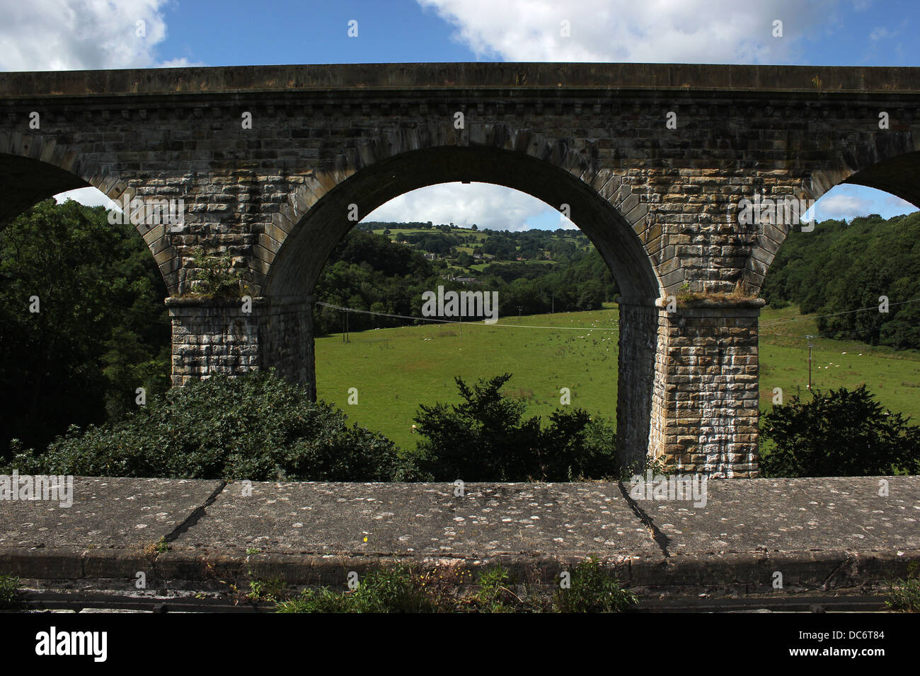 Chirk railway viaduct hi-res stock photography and images - Alamy