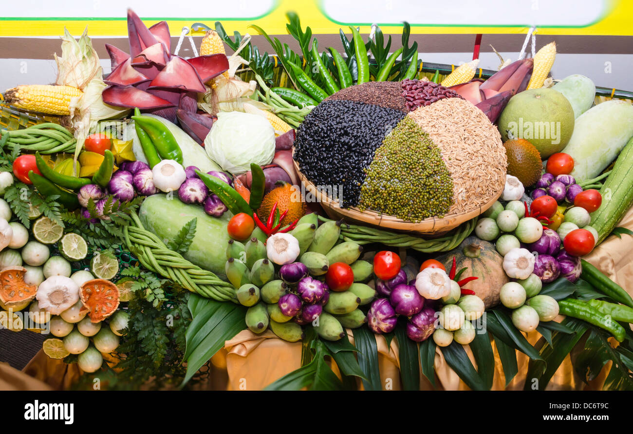 Beautiful vegetables at a farmer's productivity suite Stock Photo - Alamy