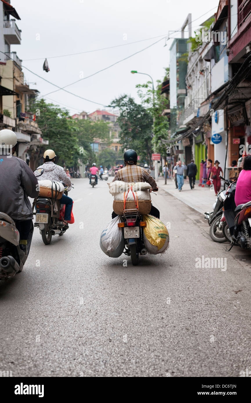 Hanoi, Vietnam - scooter traffic in the Old Quarter Stock Photo - Alamy