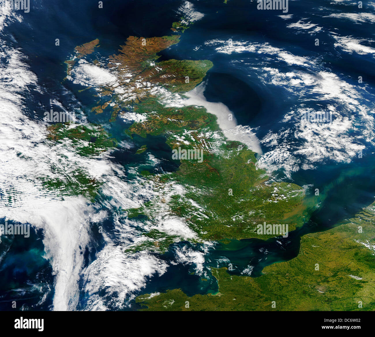 Clear summer satellite image of the England and the UK Stock Photo - Alamy