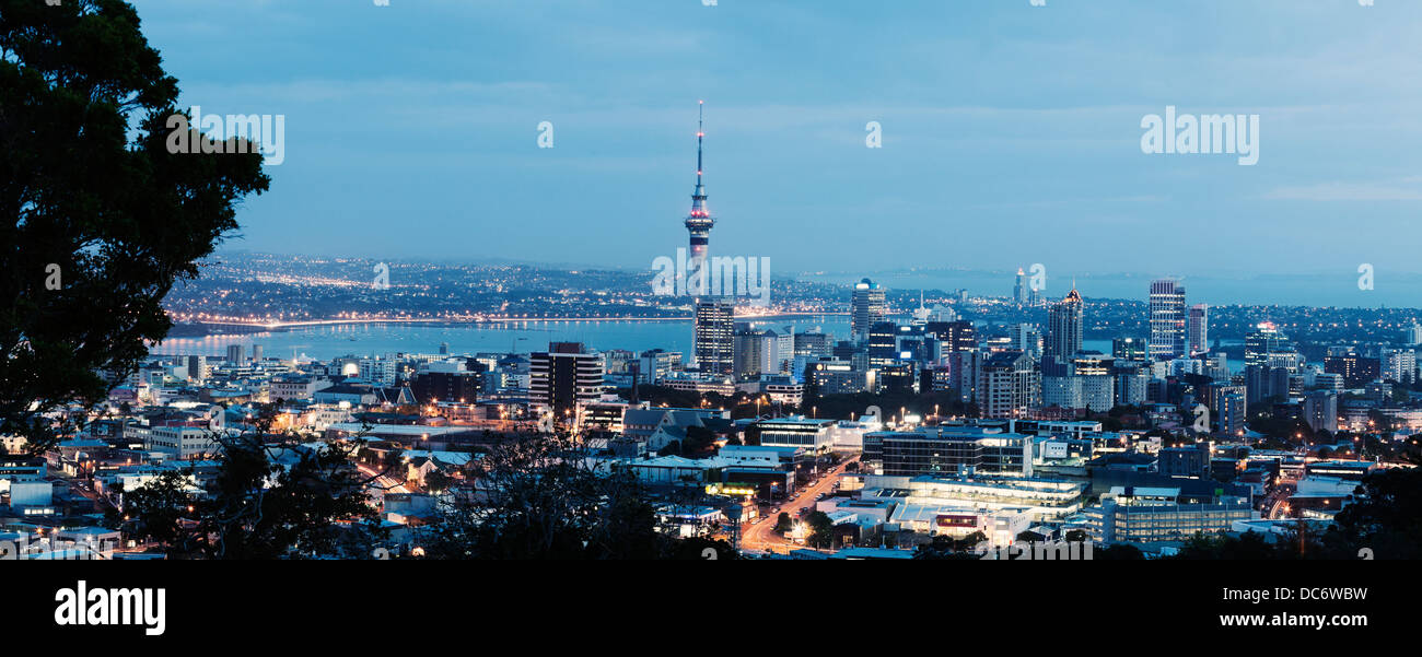New Zealand, Auckland, View of city and harbor Stock Photo - Alamy