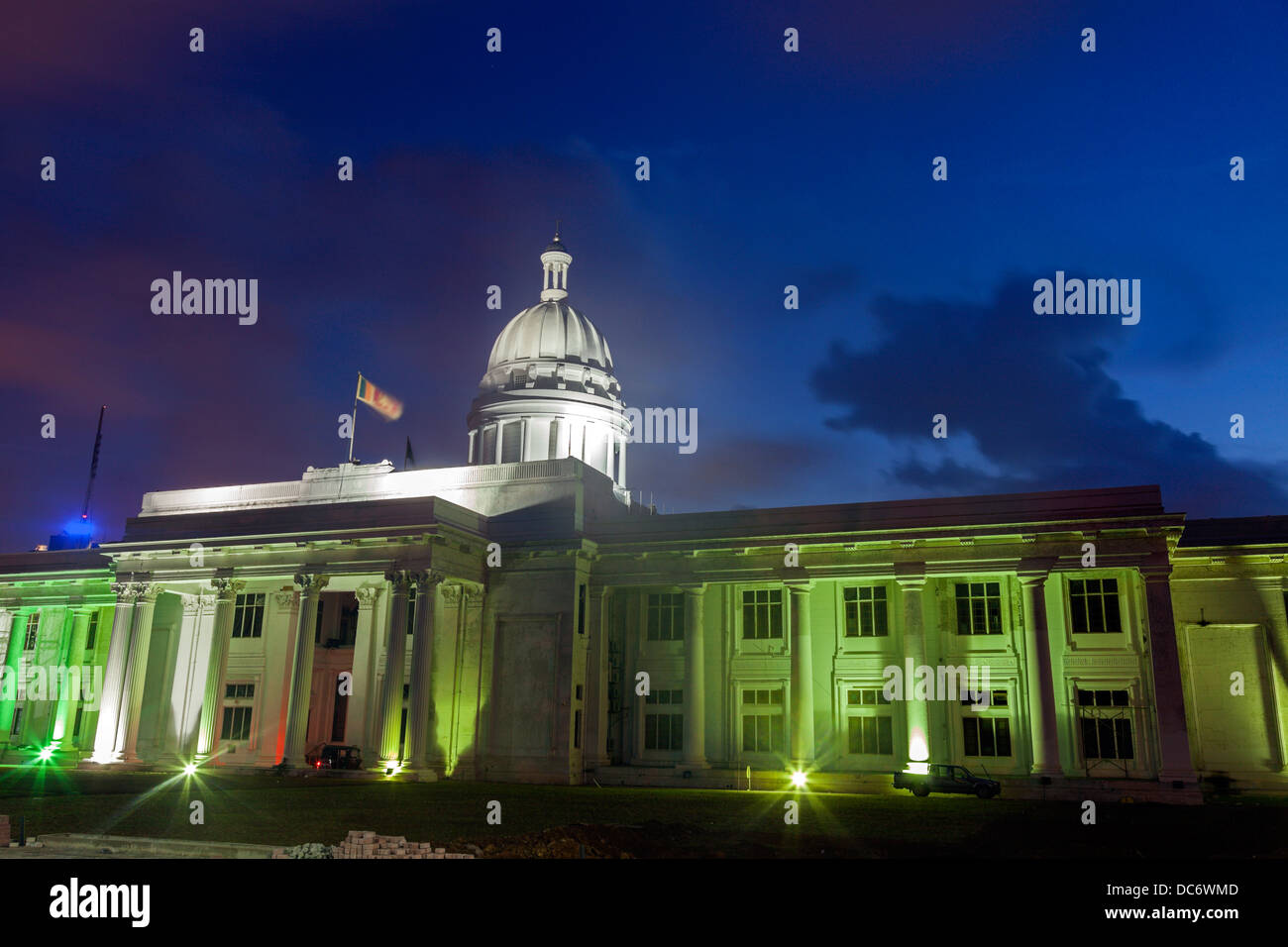 The pettah or native town colombo hi-res stock photography and images ...