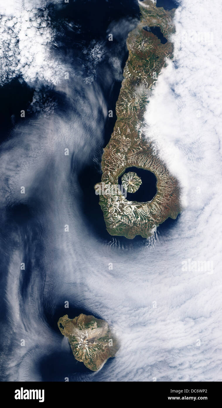 Tao rusyr caldera hi-res stock photography and images - Alamy
