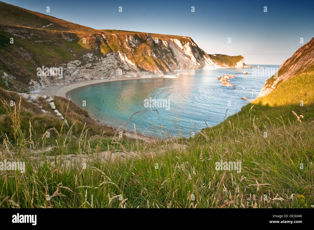 Durdle door summer hi-res stock photography and images - Alamy