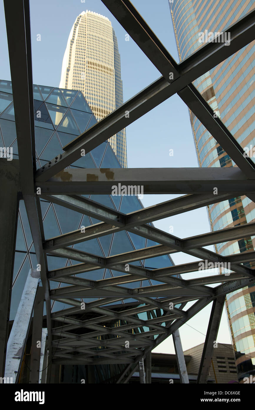 View of IFC 2 and the new Exchange Square building under construction ...