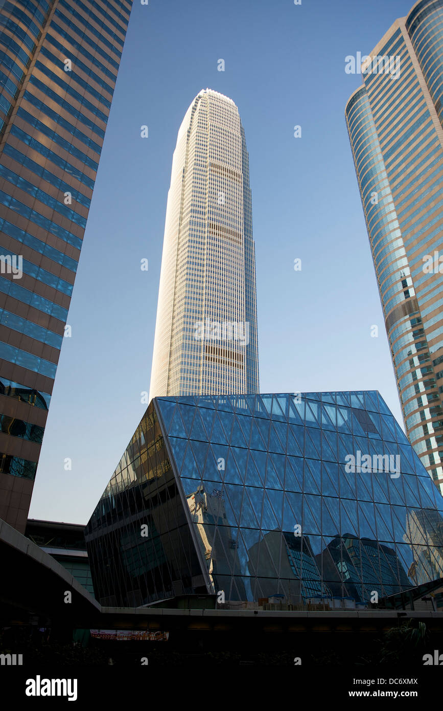 View of IFC 2 and the new Exchange Square building under construction ...