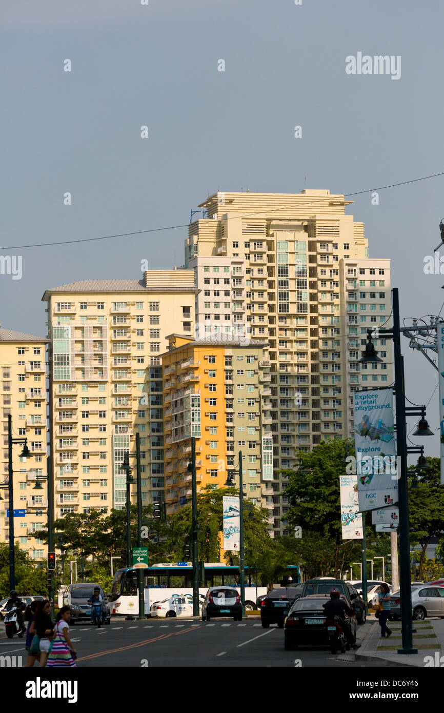 High rise architecture building hi-res stock photography and images - Alamy