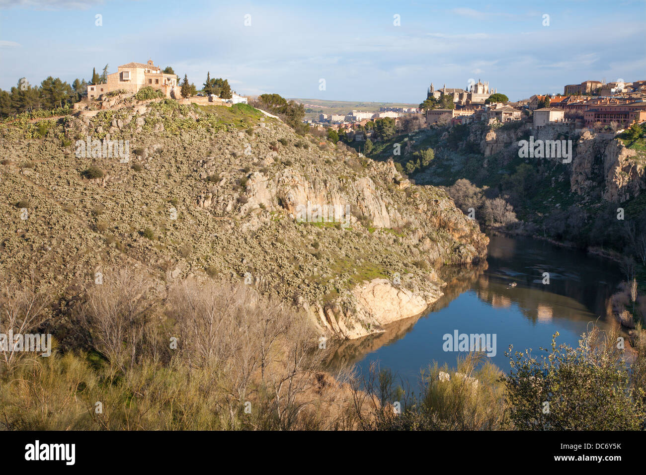 Toledo - valley of Tajo river under the town Stock Photo - Alamy