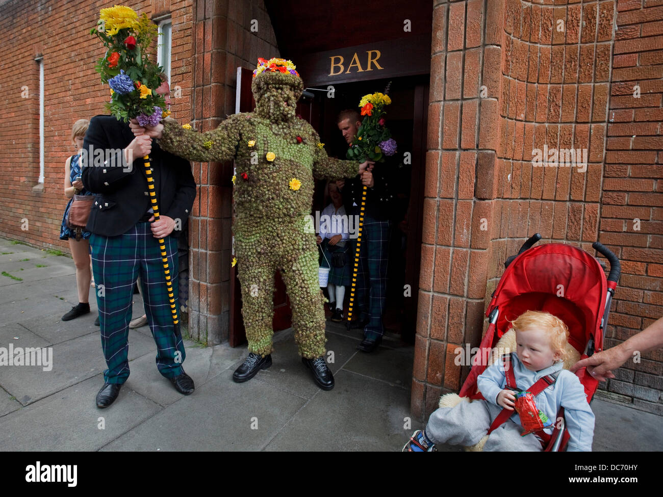 Burryman queensferry hi-res stock photography and images - Alamy