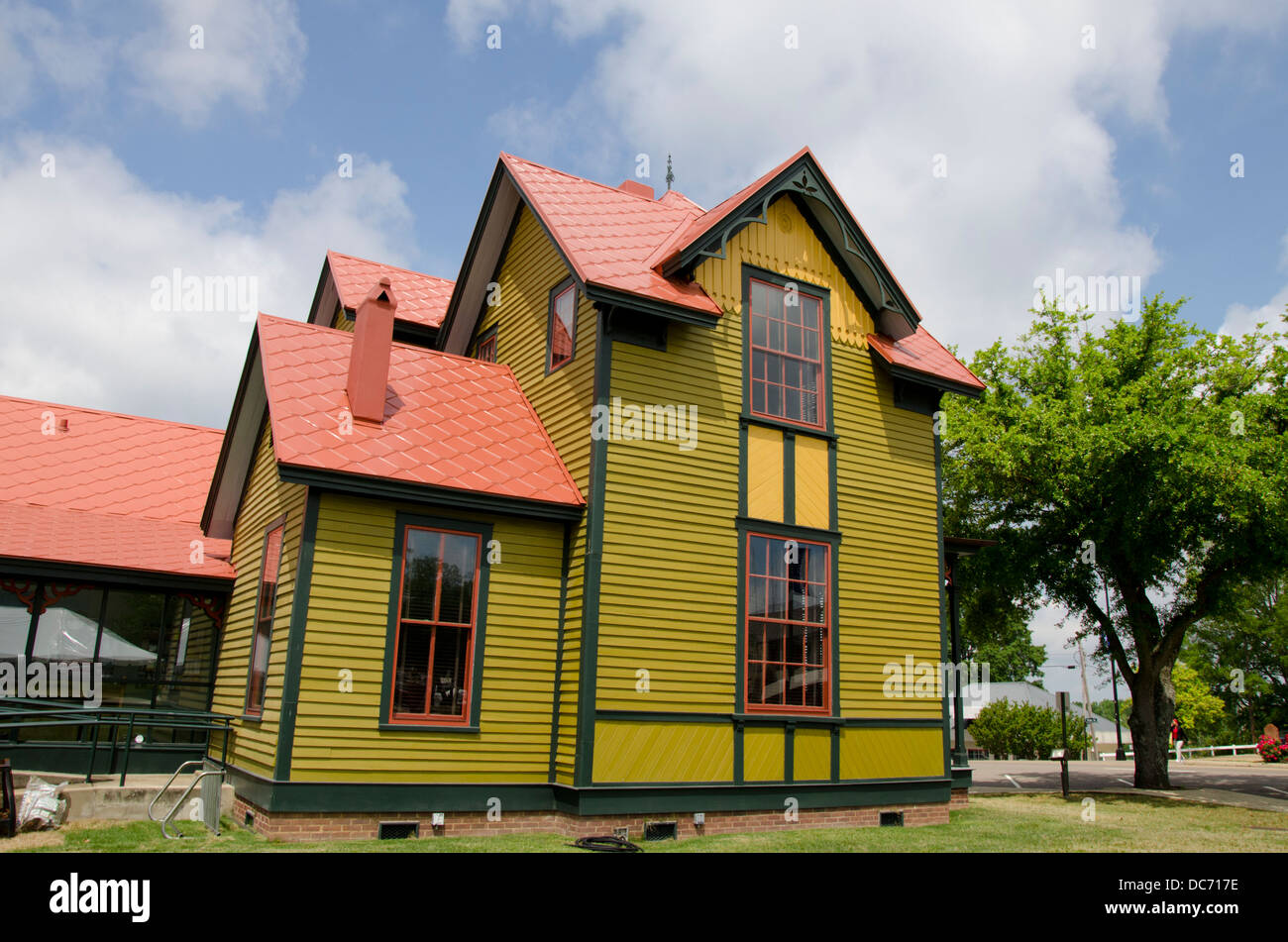 Tennessee Williams Home