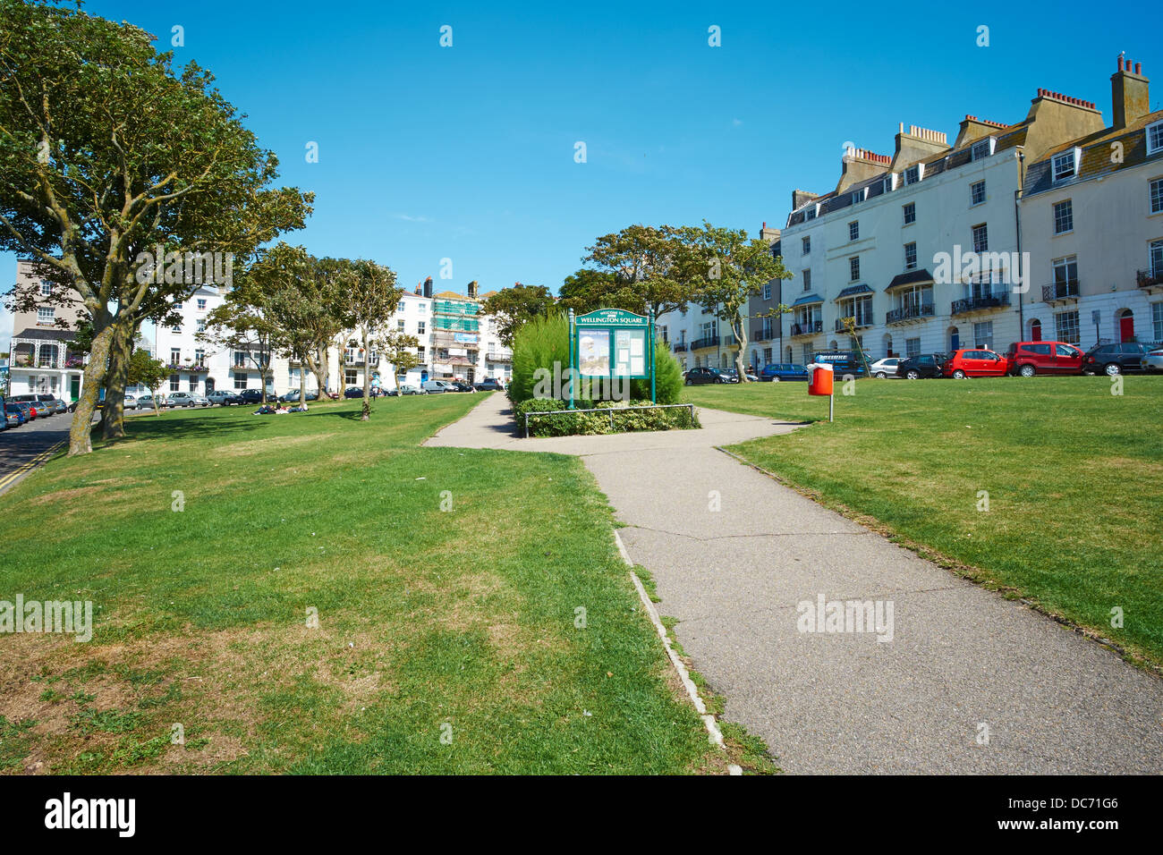 Wellington square hi-res stock photography and images - Alamy