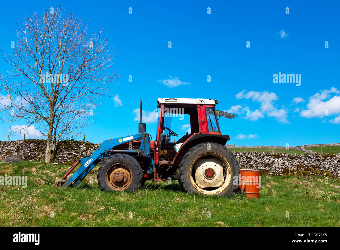 From side to hi-res stock photography and images - Alamy