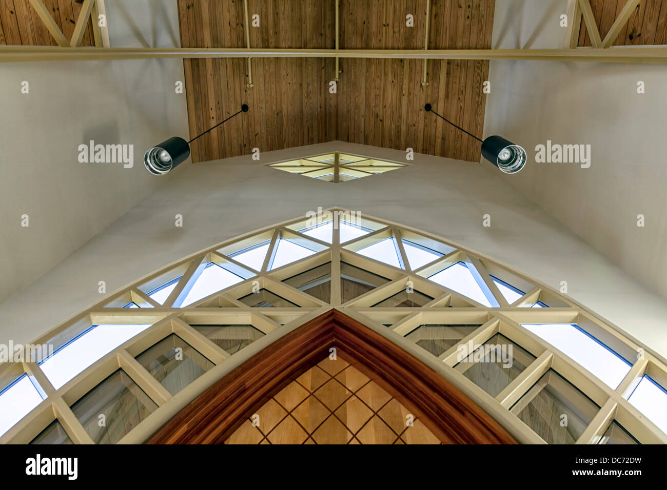 Ceiling and arched trussof the UF University of Florida Baughman Center ...