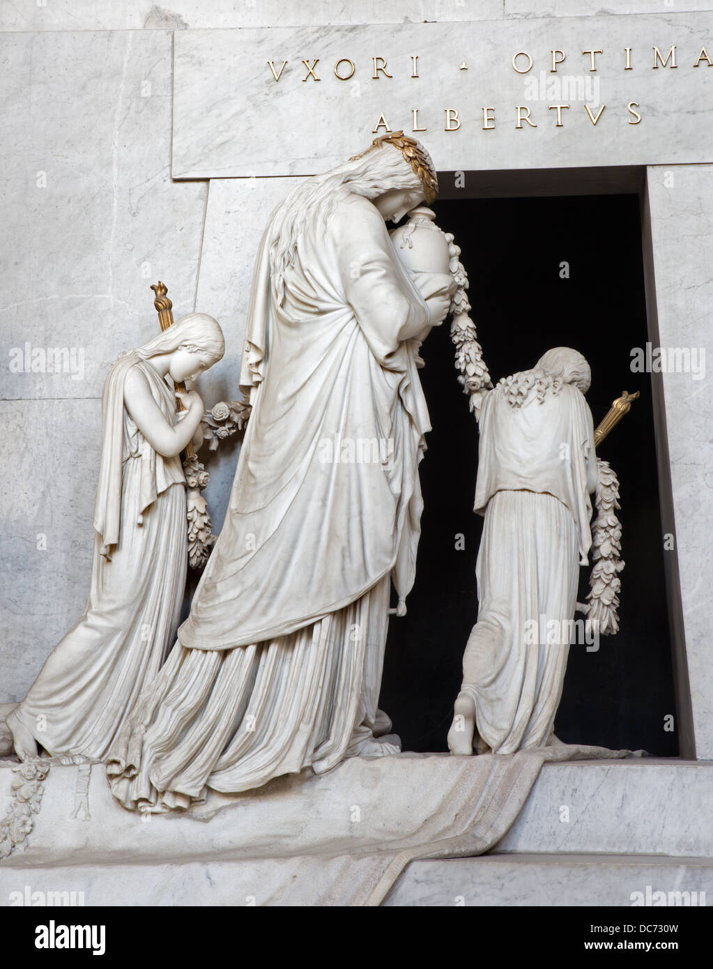 Canova tomb hi-res stock photography and images - Alamy