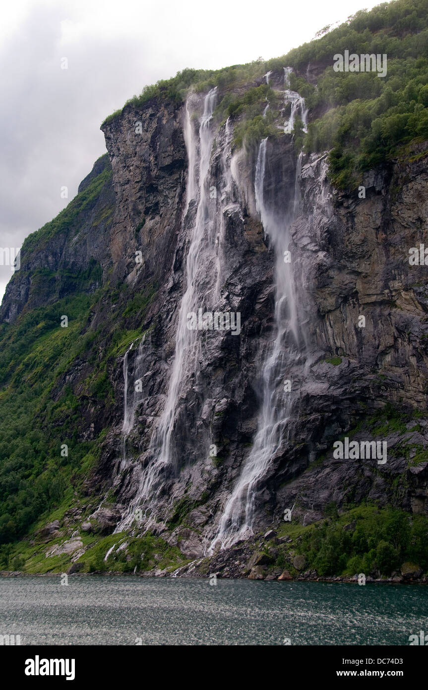 The Geiranger fjord topography along Norway's west coast is the best ...