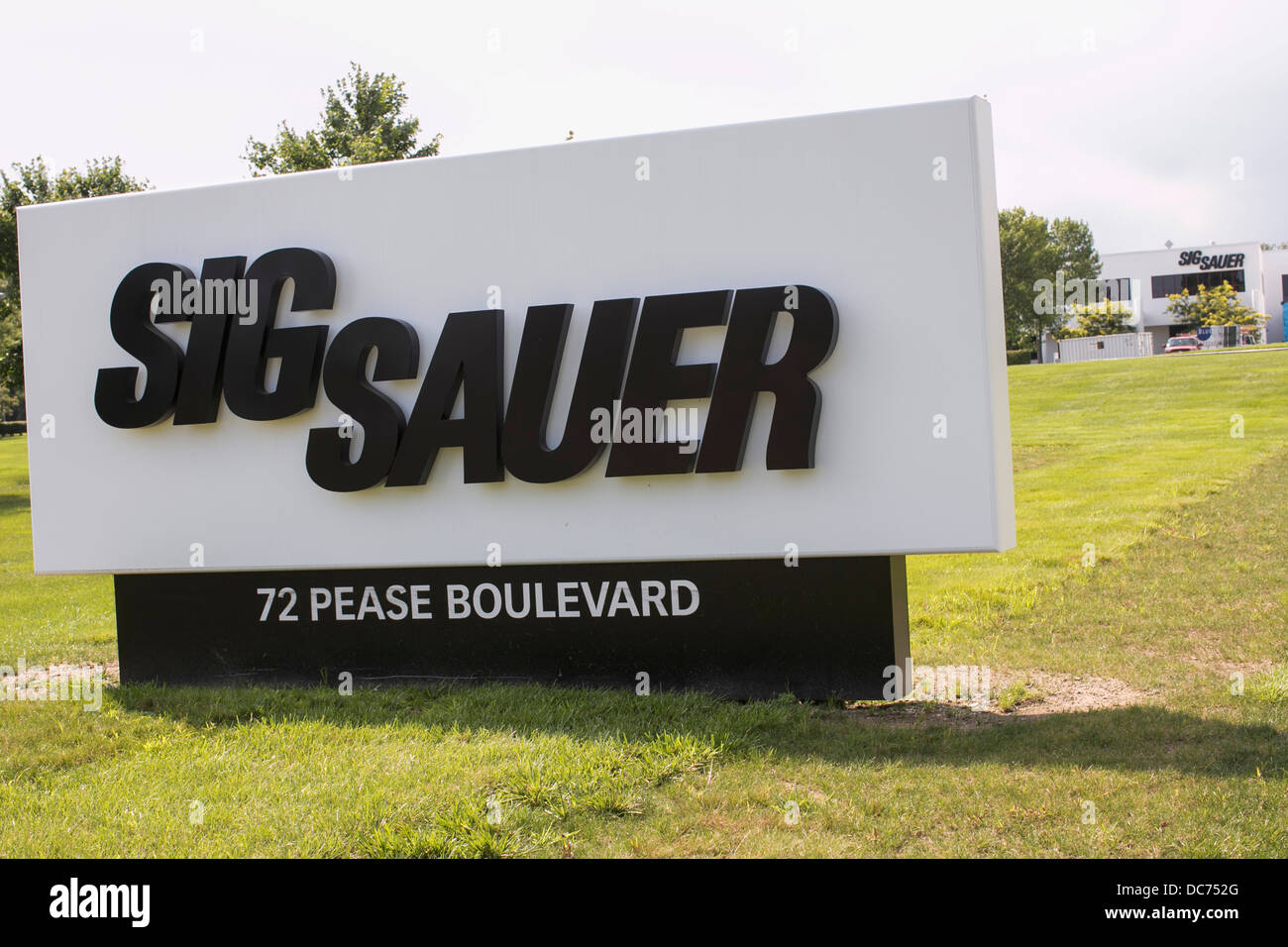 The sig hi-res stock photography and images - Alamy