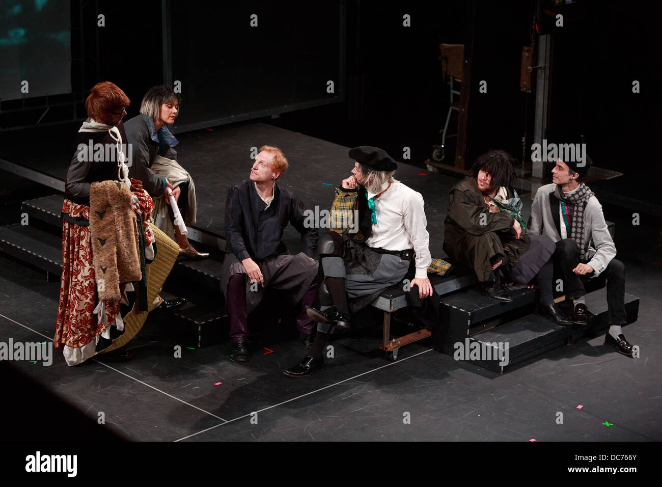 Hamlet on stage at lyceum theater in edinburgh hi-res stock photography ...