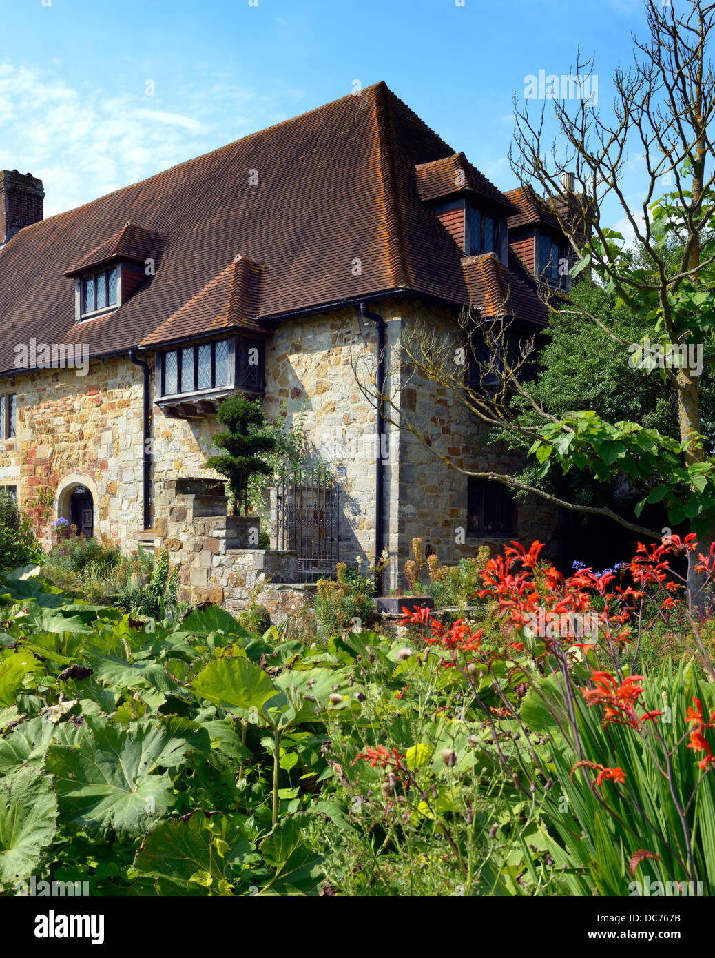 Michelham priory sussex hi-res stock photography and images - Alamy