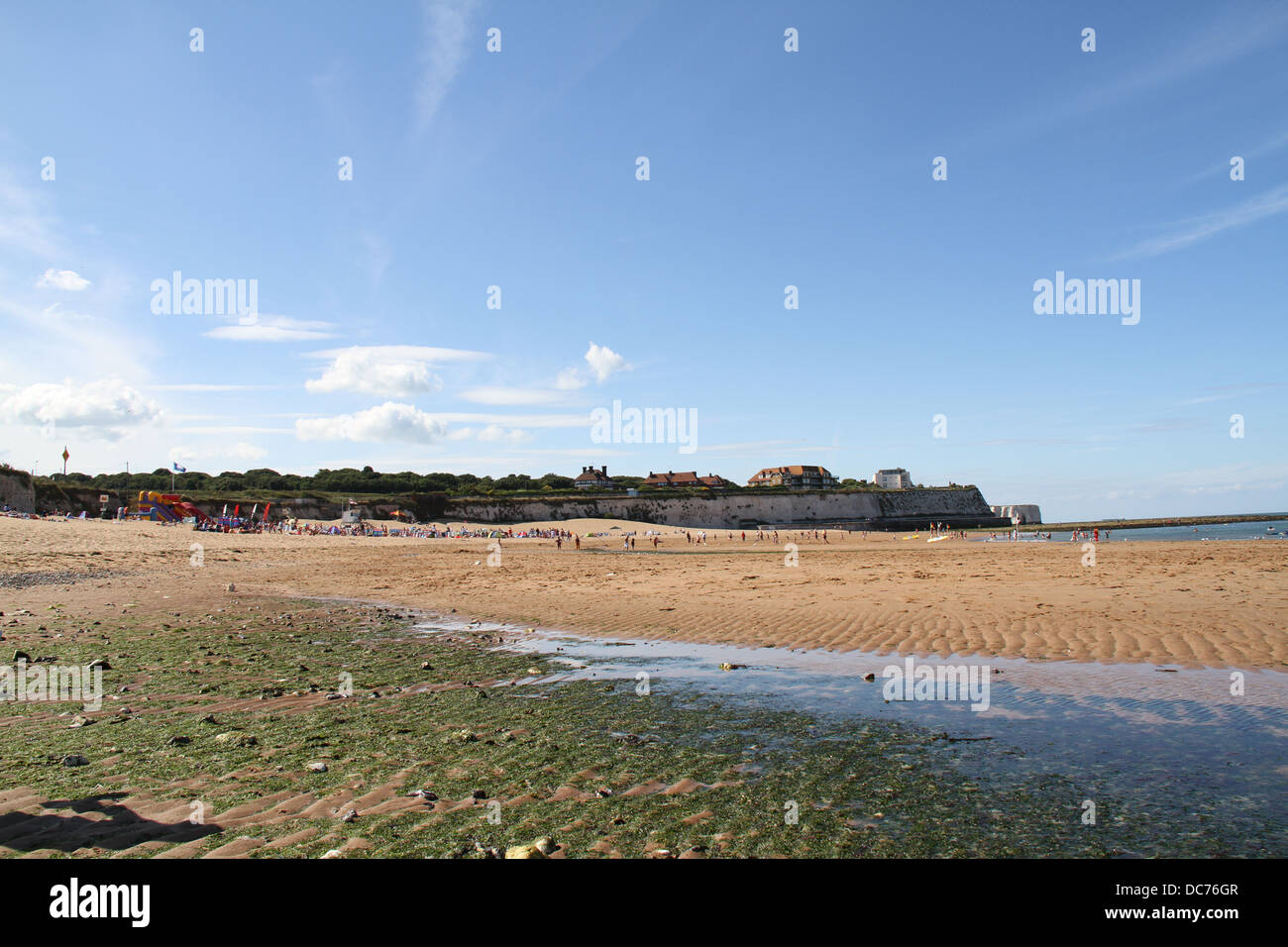 Joss Bay beach, Broadstairs, Kent, England Stock Photo - Alamy
