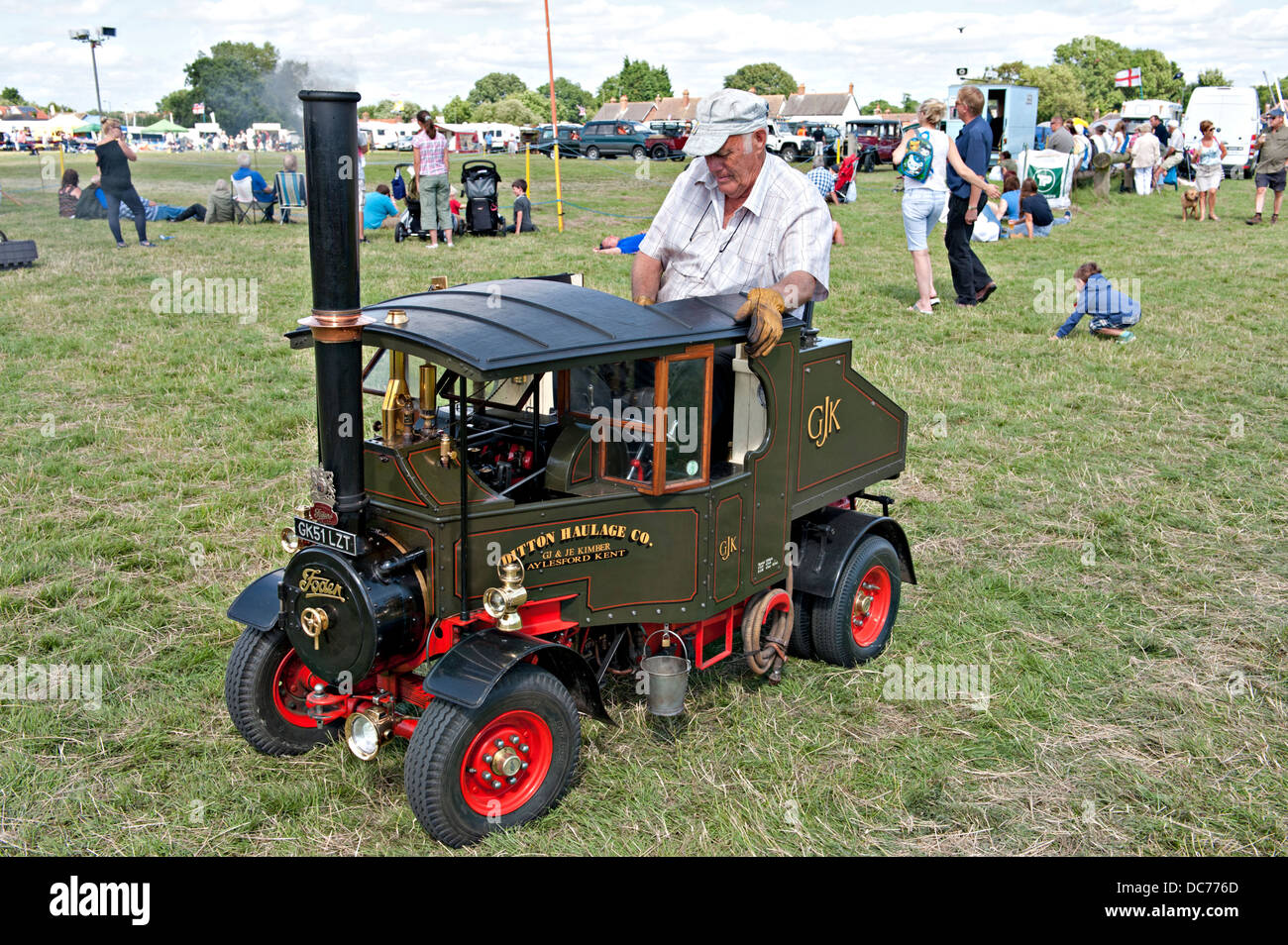 Miniature 5/12 scale Foden steam road engine at a Steam Fair Stock ...