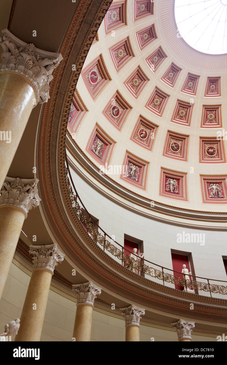 Corinthian architecture hi-res stock photography and images - Alamy