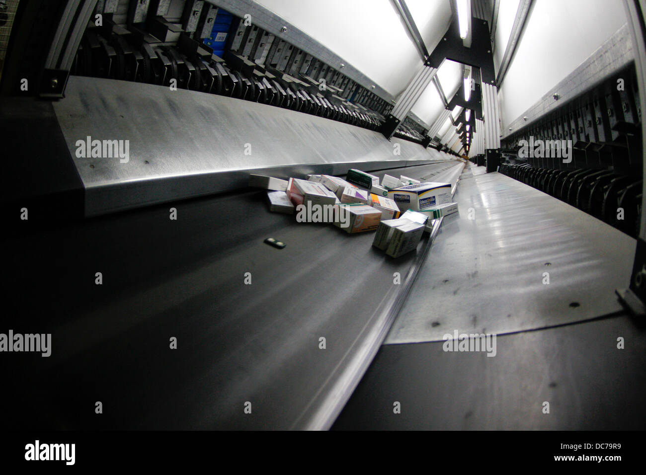 Pharmaceutical drugs warehouse Stock Photo - Alamy