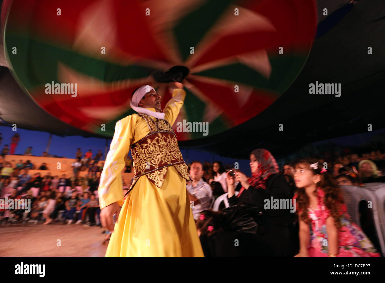 Aug. 10, 2013 - Gaza, Gaza Strip, Palestinian Territory - Entertainers ...
