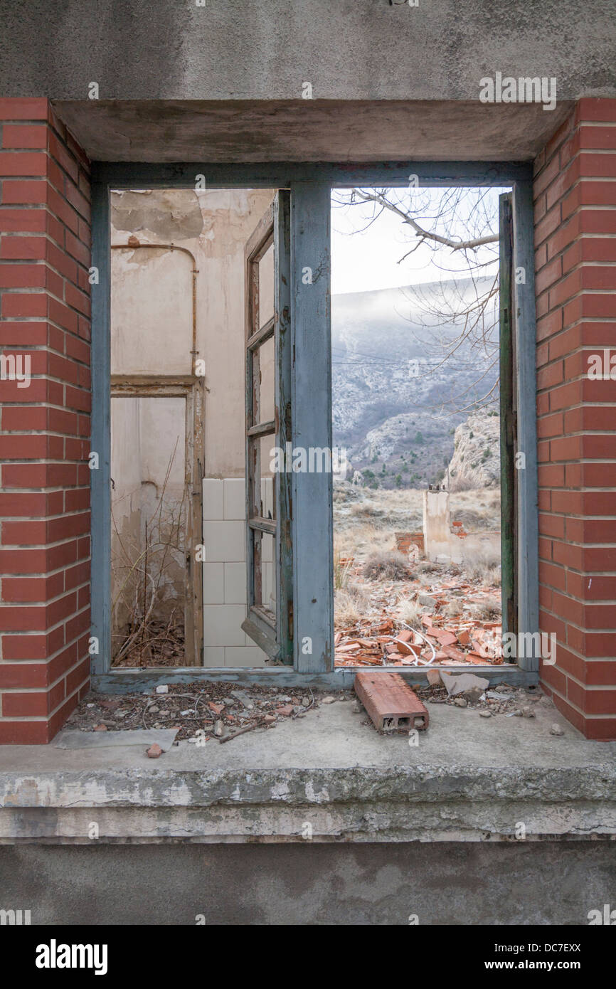 Window in a collapsed house Stock Photo - Alamy