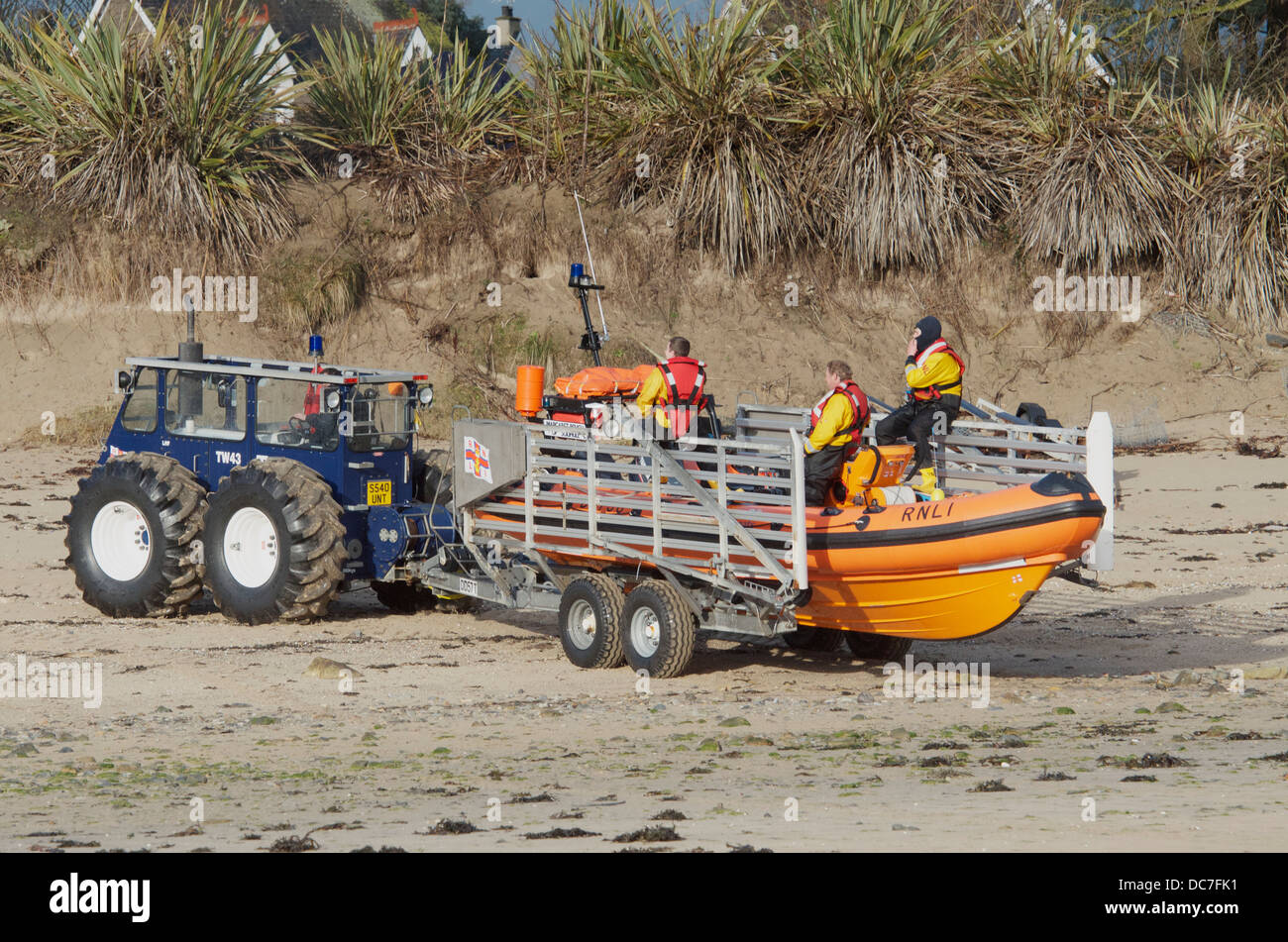Royal National Lifeboat Institution: Atlantic 75 rigid inflatable - 7.3 ...