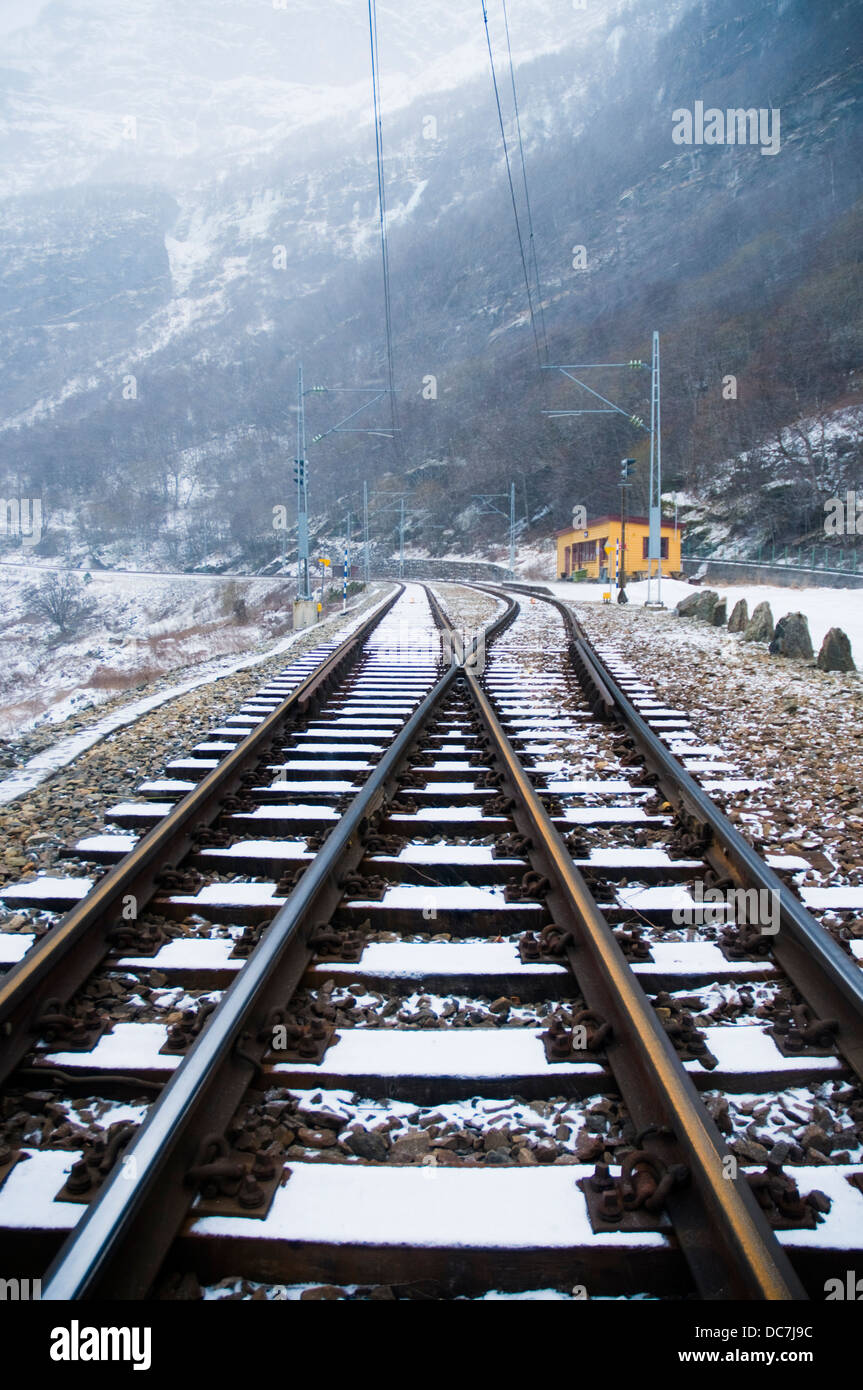 Train tracks covered in snow hi-res stock photography and images - Alamy