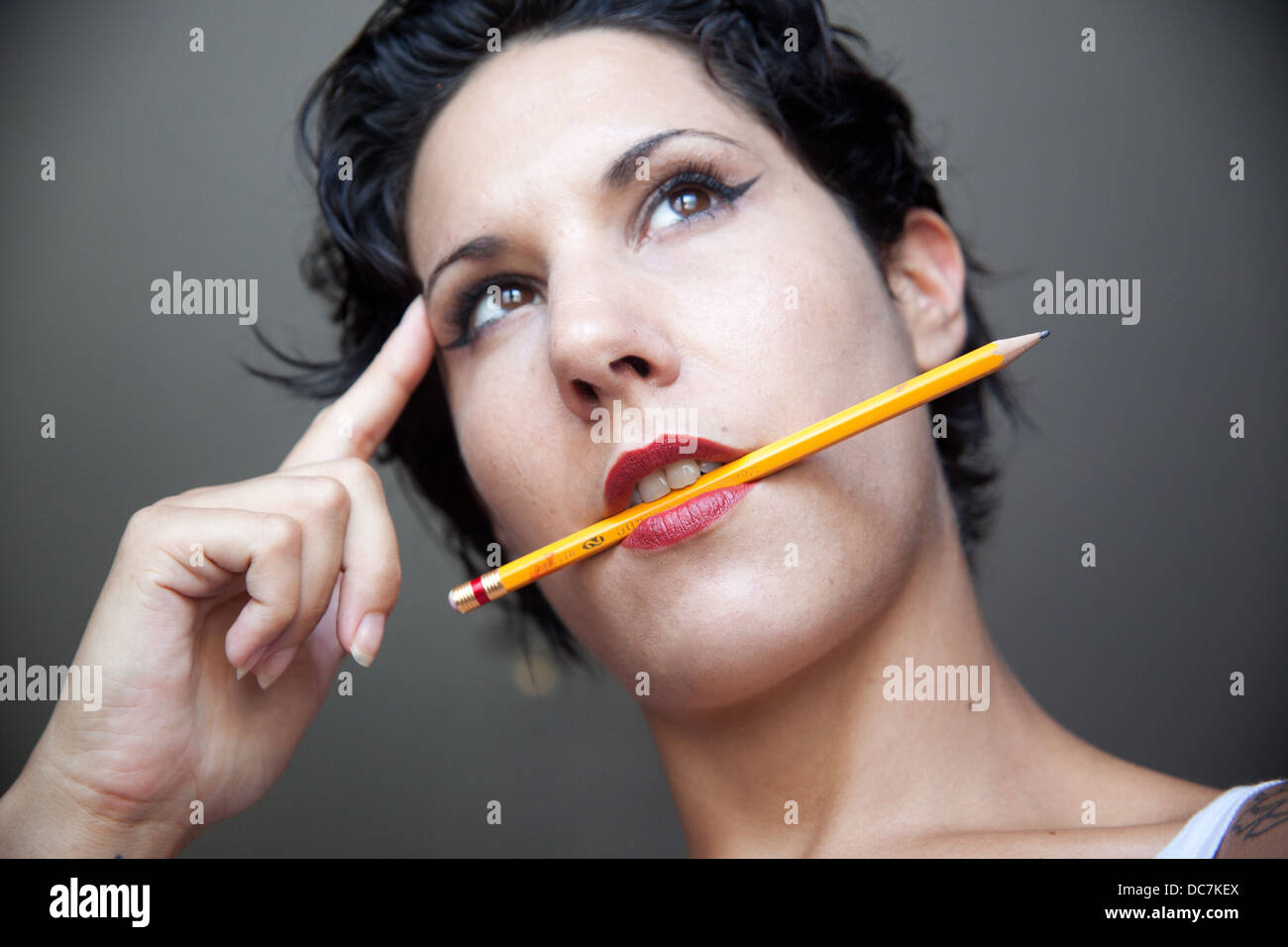 Mouth pen hi-res stock photography and images - Alamy