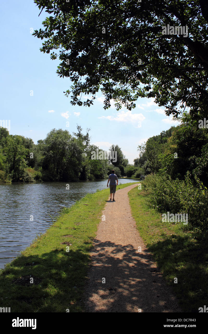 The Grand Union Canal at near Maple Cross, North West London, England ...