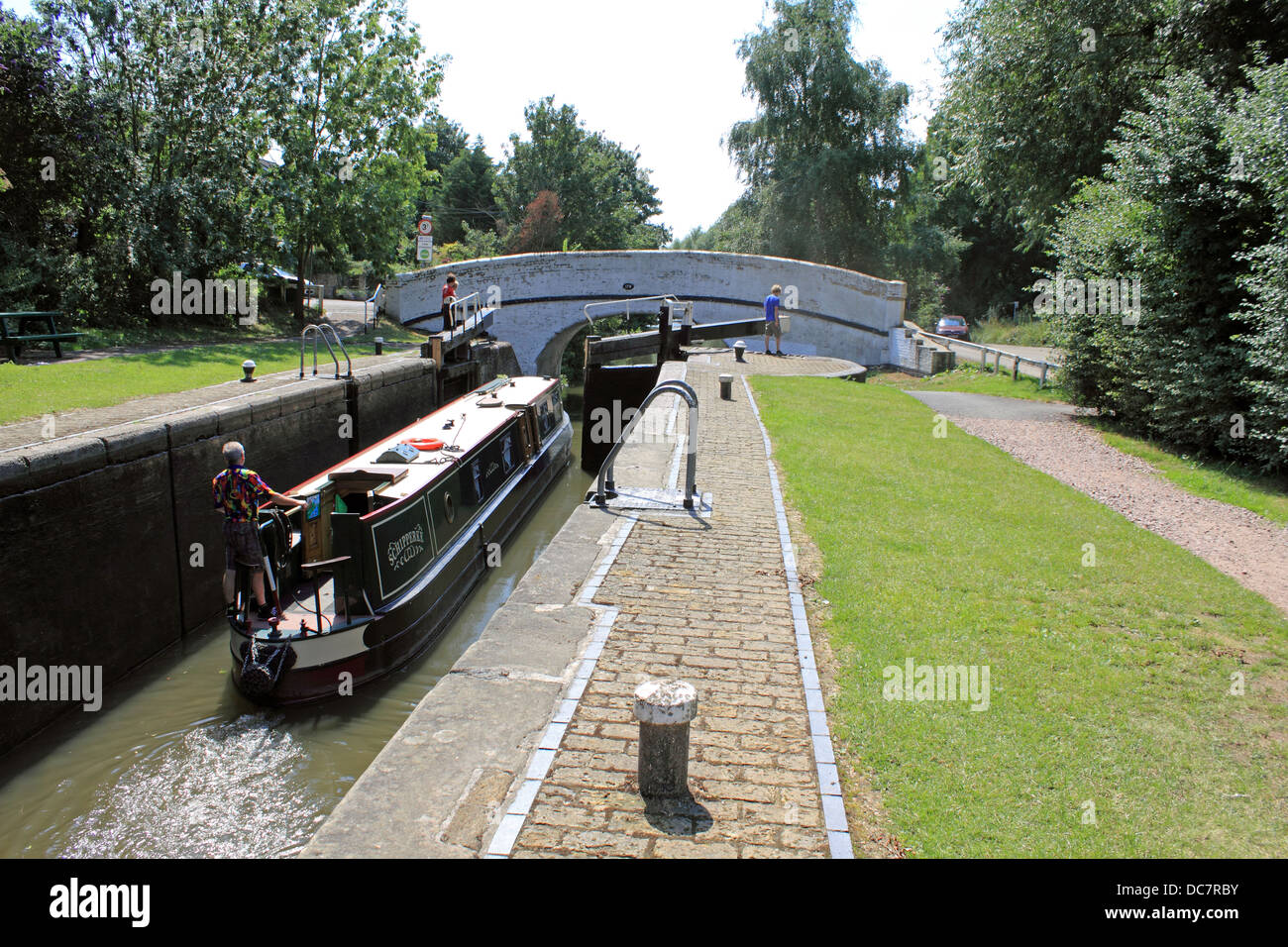 The Grand Union Canal at Springwell Lock, North West London, England ...
