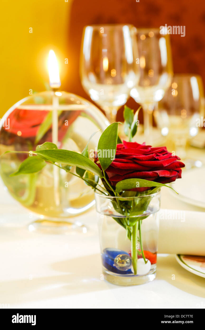 Gedeckter Tisch High Resolution Stock Photography and Images - Alamy