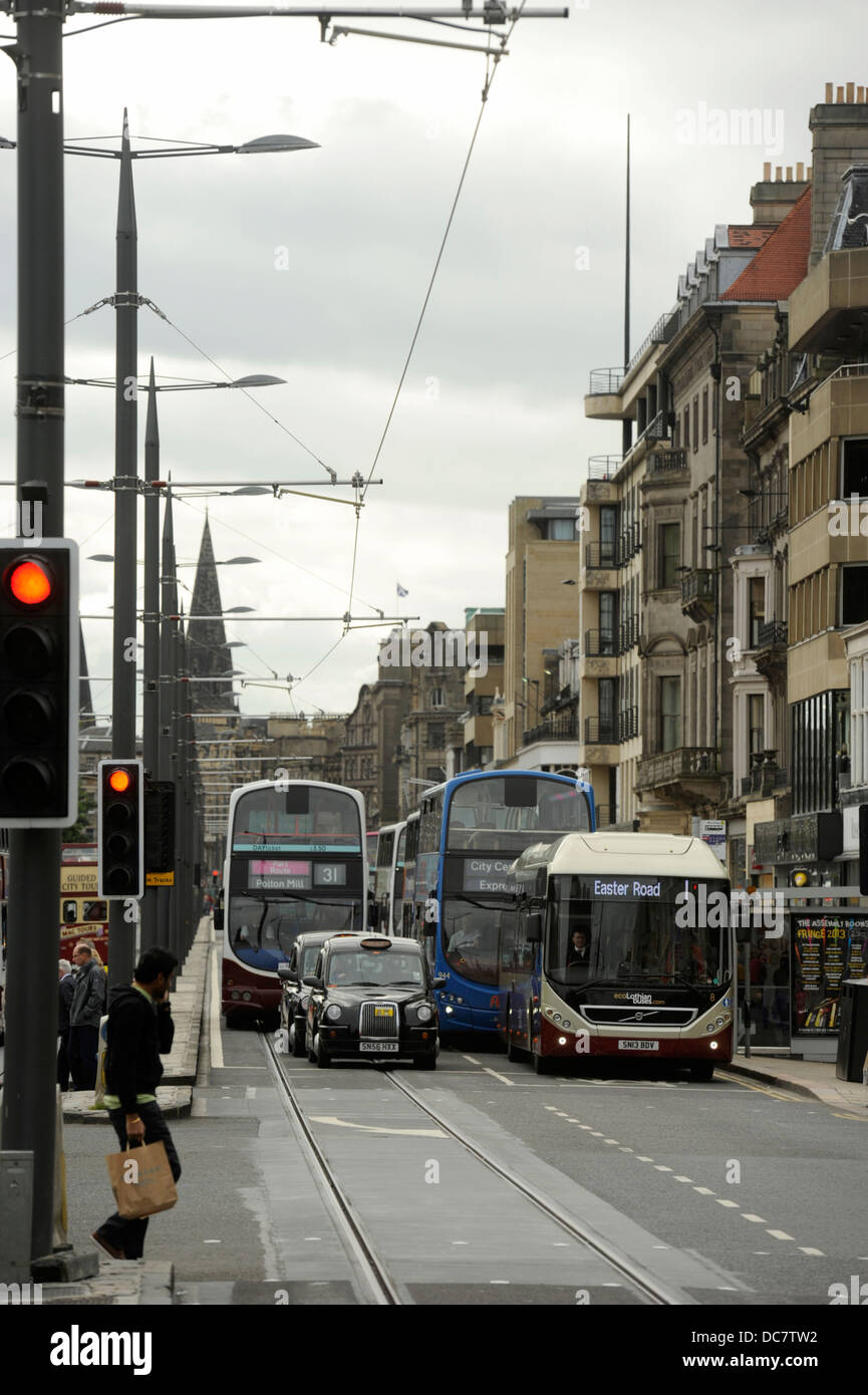 Volvo 7900H Eco Hybrid single deck bus, Lothian Buses, Princes Street ...