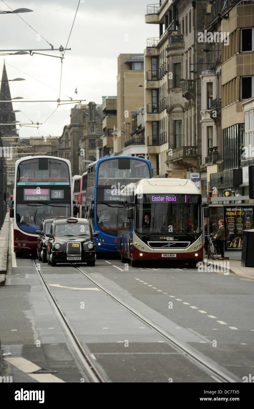 Volvo 7900H Eco Hybrid single deck bus, Lothian Buses, Princes Street ...