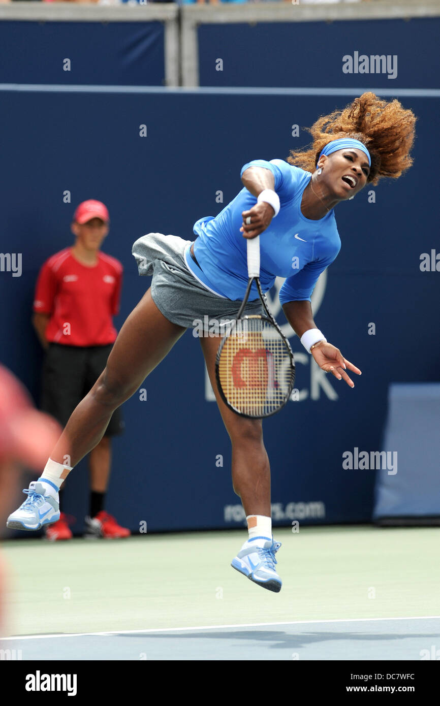 Serena williams 11 august 2013 hi-res stock photography and images - Alamy